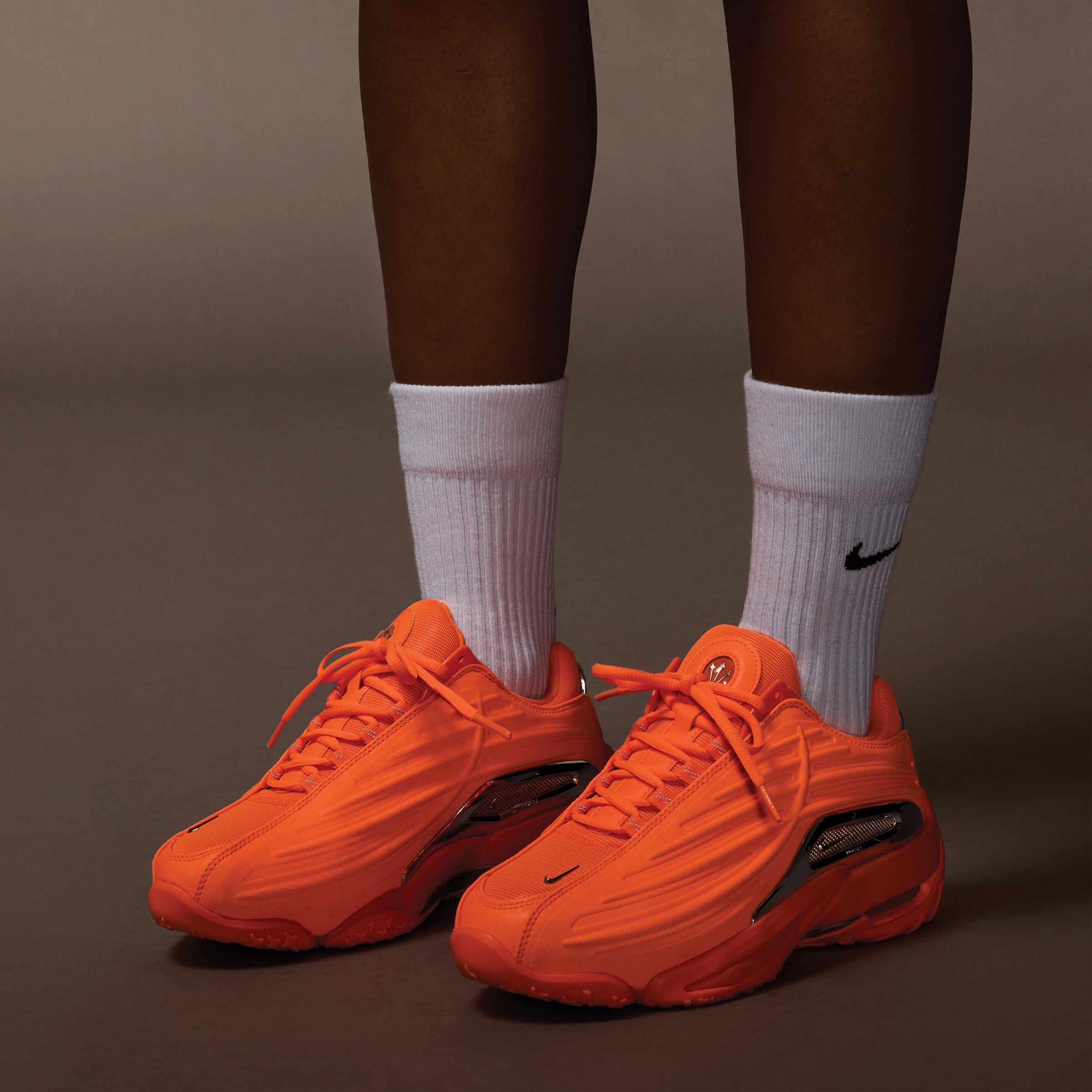 Hot Step II Orange | NOCTA