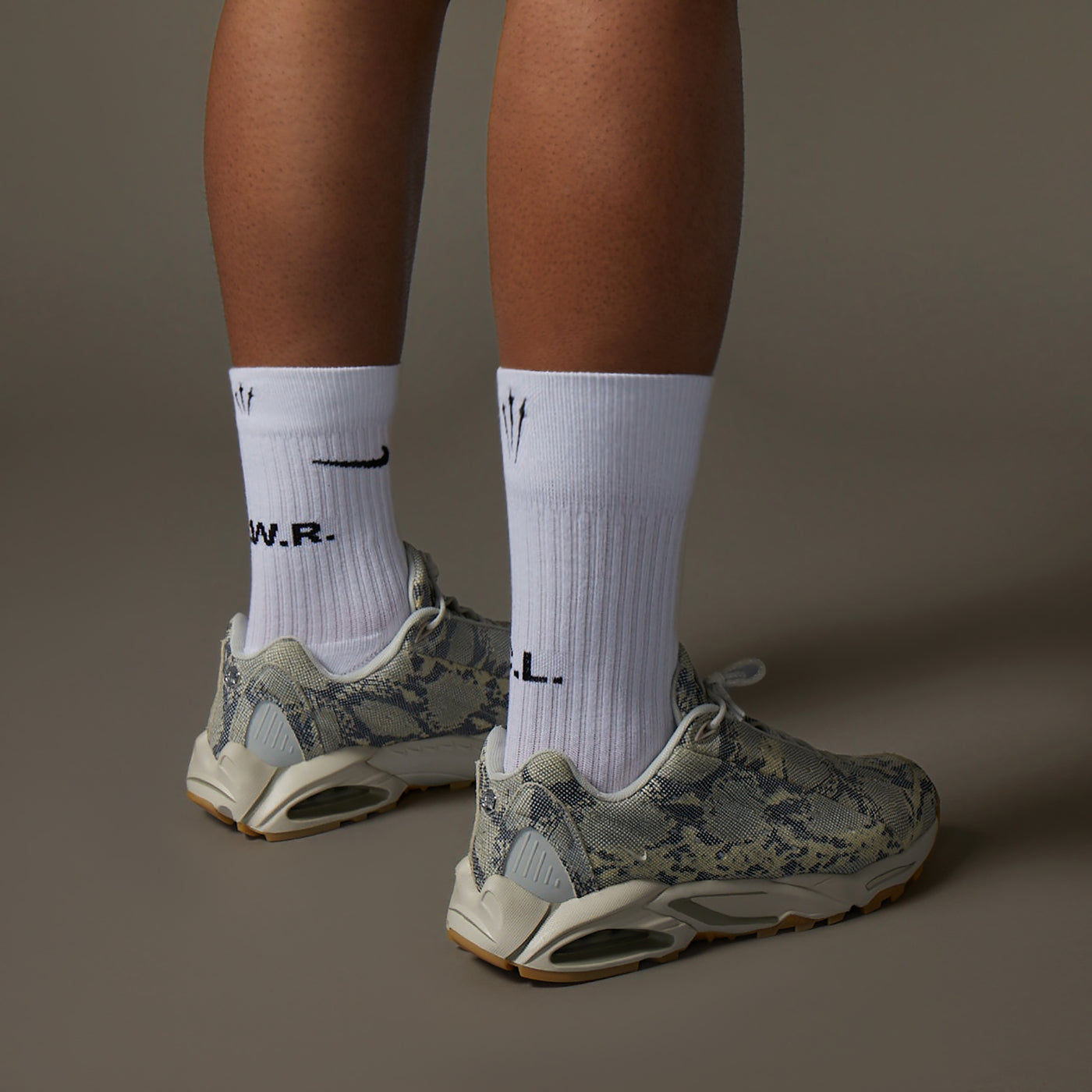 Hot Step Light Bone | NOCTA
