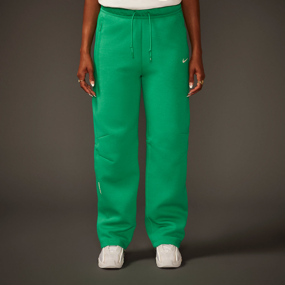 Tech Fleece Open Hem Pant Stadium Green | NOCTA